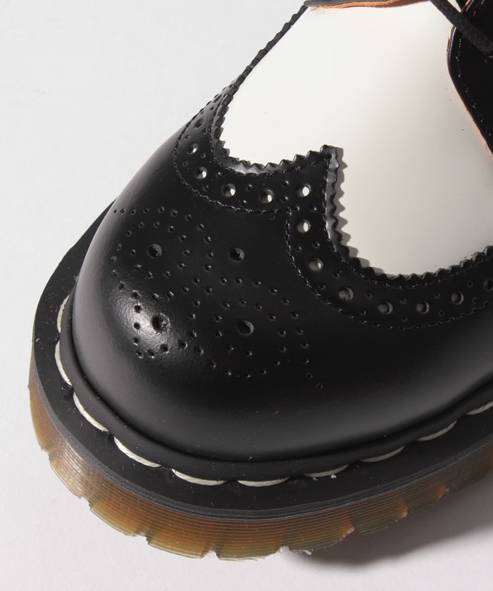 セール 50%OFF】ドクターマーチン Dr.Martens 3989 5アイ セール 50%OFF】ドクターマーチン Dr.Martens 3989 5アイ