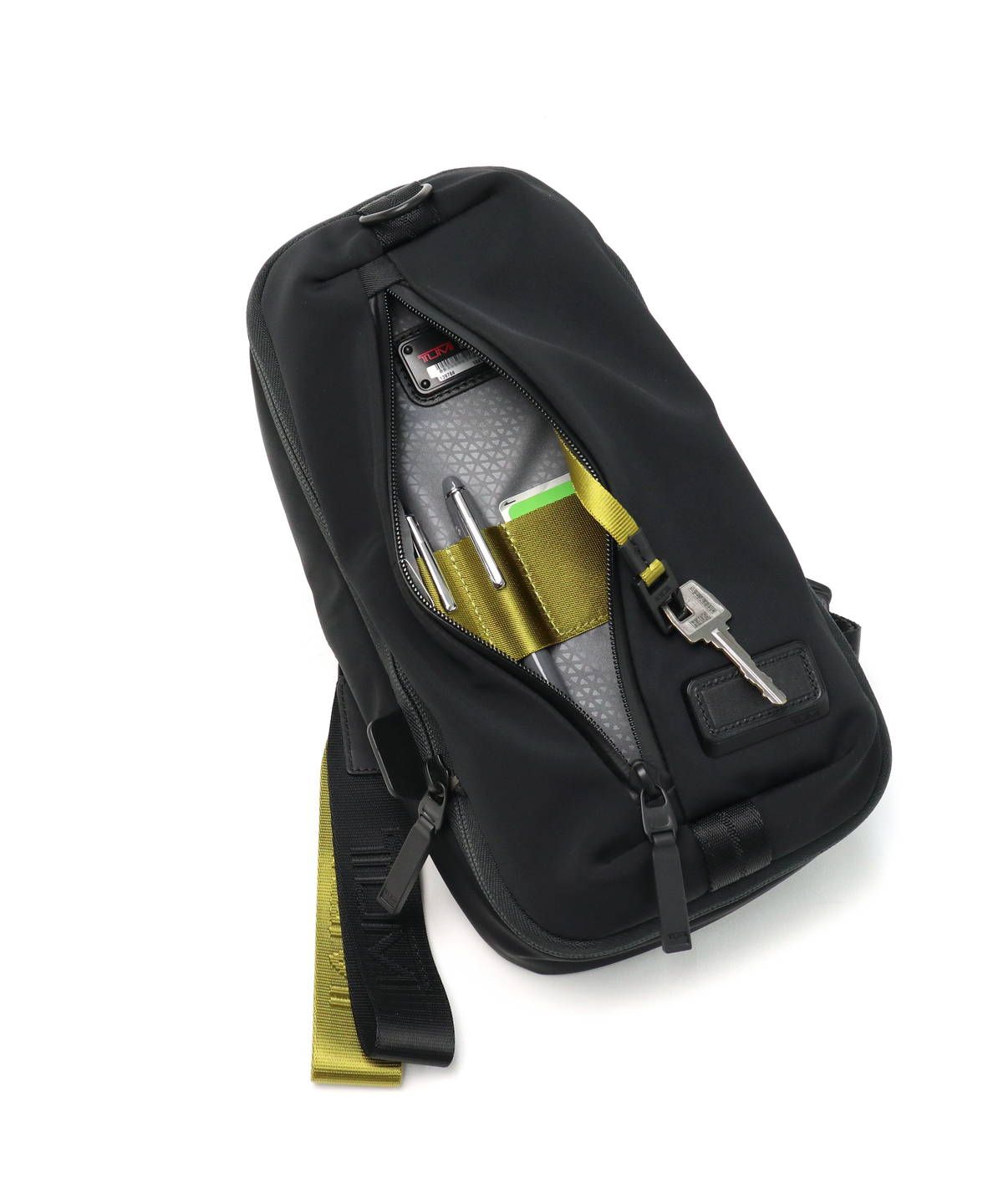 トゥミ TUMI 【日本正規品】トゥミ ボディバッグ TUMI TAHOE トゥミ TUMI 【日本正規品】トゥミ ボディバッグ TUMI TAHOE