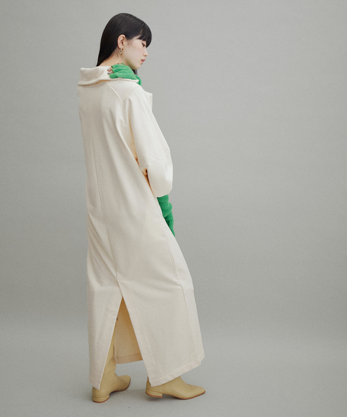 WEB限定(一部店舗展開あり)】ハーフZIPスウェットワンピース WEB限定(一部店舗展開あり)】ハーフZIPスウェットワンピース