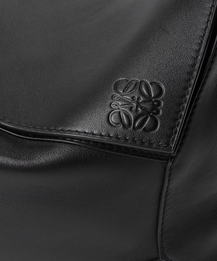 LOEWE】ロエベ ショルダーバッグ パズル ホーボーバッグ ラージ LOEWE】ロエベ ショルダーバッグ パズル ホーボーバッグ ラージ