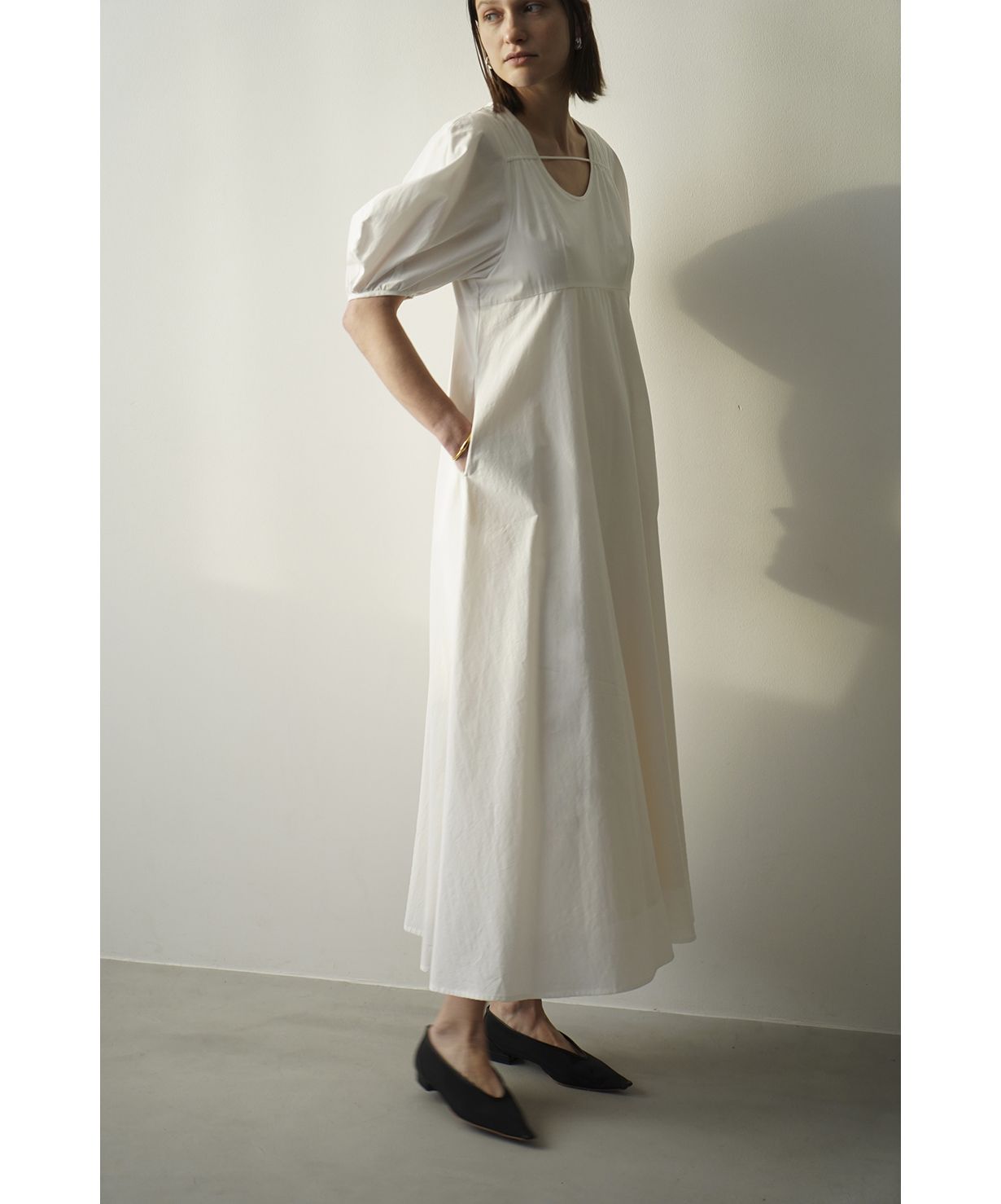 セール】STRAIGHT LINE VOLUME PUFF ONE PIECE(505277873 セール】STRAIGHT LINE VOLUME PUFF ONE PIECE(505277873
