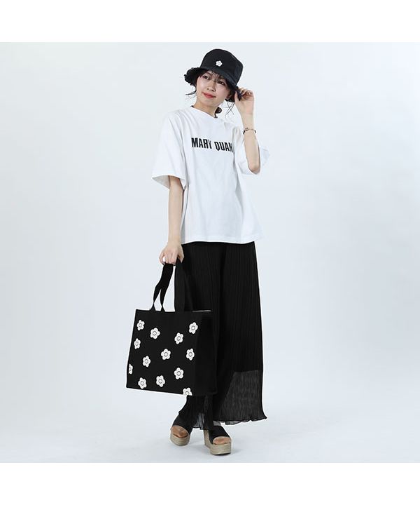 マリークワント MARY QUANT ニットジャカードデイジー トート マリークワント MARY QUANT ニットジャカードデイジー トート