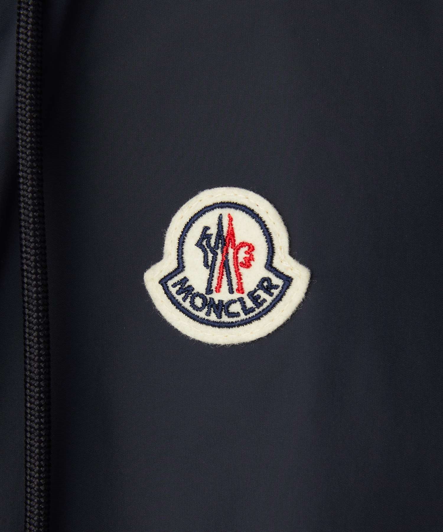 セール5%OFF】モンクレール MONCLER 1A00085 68352 ジャケット セール5%OFF】モンクレール MONCLER 1A00085 68352 ジャケット