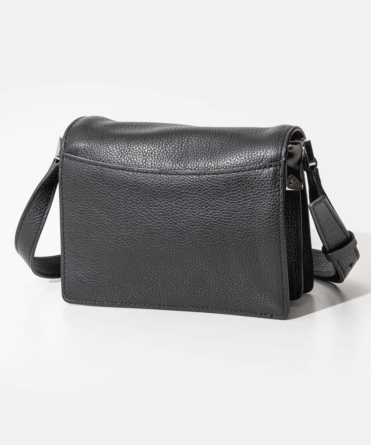 マルニ MARNI SBMP0075L4 P6533 ショルダーバッグ TRUNK SOFT マルニ MARNI SBMP0075L4 P6533 ショルダーバッグ TRUNK SOFT