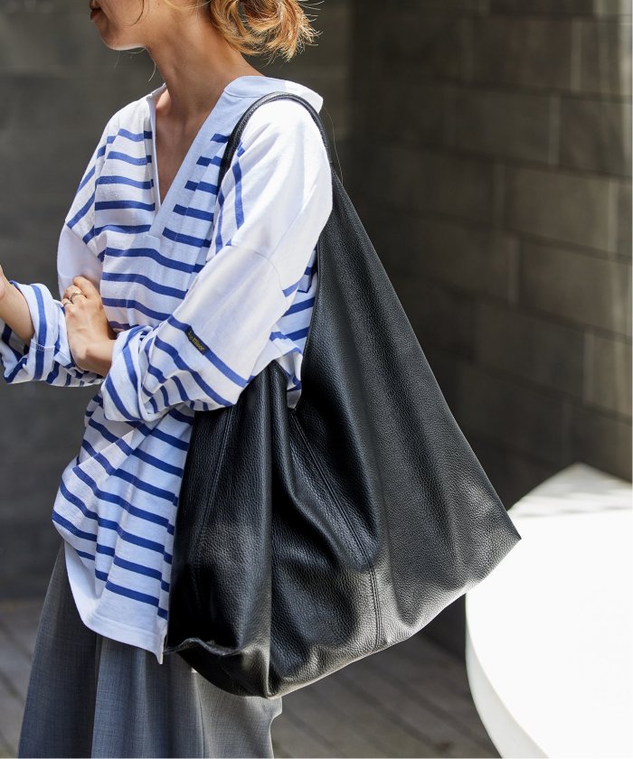 AULENTTI/オウレンティ】インナーバッグ付きショルダーBAG AULENTTI/オウレンティ】インナーバッグ付きショルダーBAG