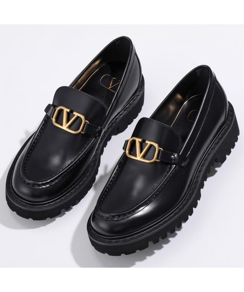 お値下げVALENTINO 黒 ローファー 折り畳め スタッズ付き お値下げVALENTINO 黒 ローファー 折り畳め スタッズ付き