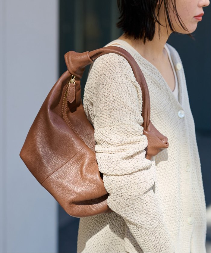 AULENTTI/オウレンティ】KNOT BAG(505828554) | フレームワーク AULENTTI/オウレンティ】KNOT BAG(505828554) | フレームワーク