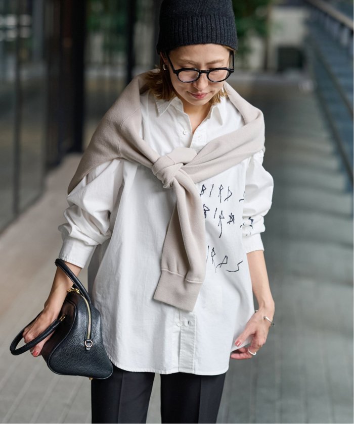 セール 30%OFF】LEVI PATA×FRAMeWORK レギュラーシャツ セール 30%OFF】LEVI PATA×FRAMeWORK レギュラーシャツ