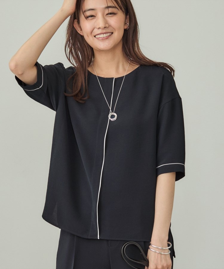 インディヴィ INDIVI 【UVケア／吸水速乾】サテンラインブラウス(508454977) | インディヴィ(INDIVI) - d fashion